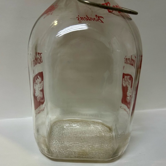 Accents | Vintage Borden 1 Gallon Glass Milk Bottle Elsie Cow Red Label Wire Metal Handle | Poshmark